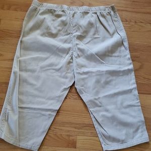 White Stag | Pants & Jumpsuits | Tan Capris | Poshmark